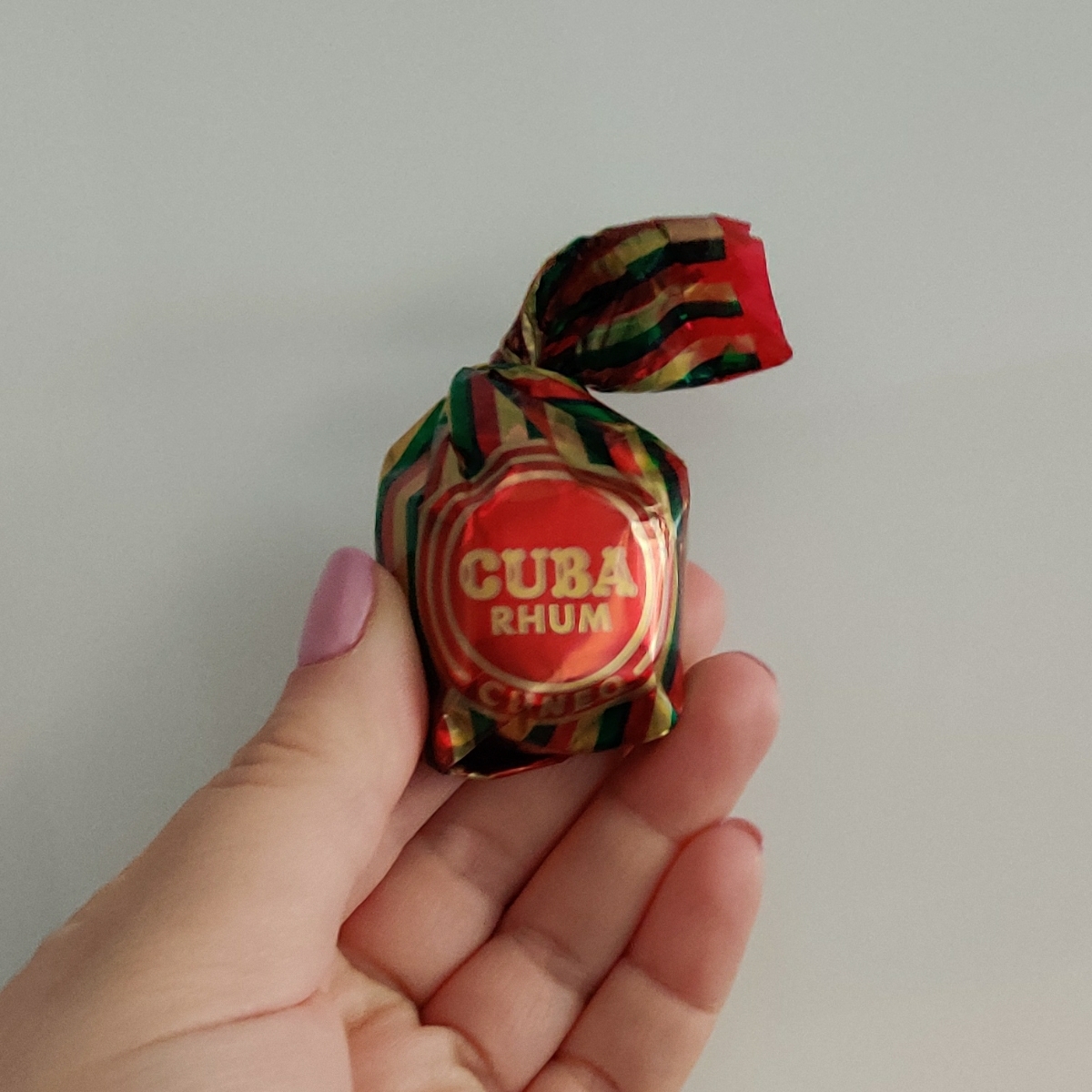 Cuba Rhum from Venchi - Vegan Product Reviews & Ratings | abillion