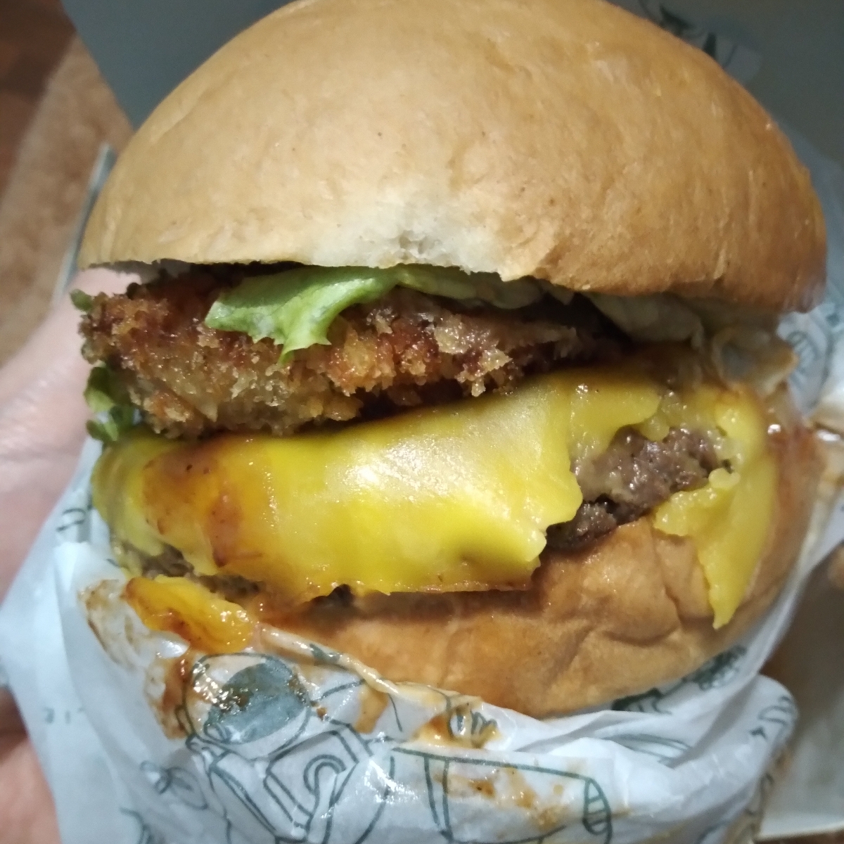 Unreal Burger Cheese burger Reviews | abillion
