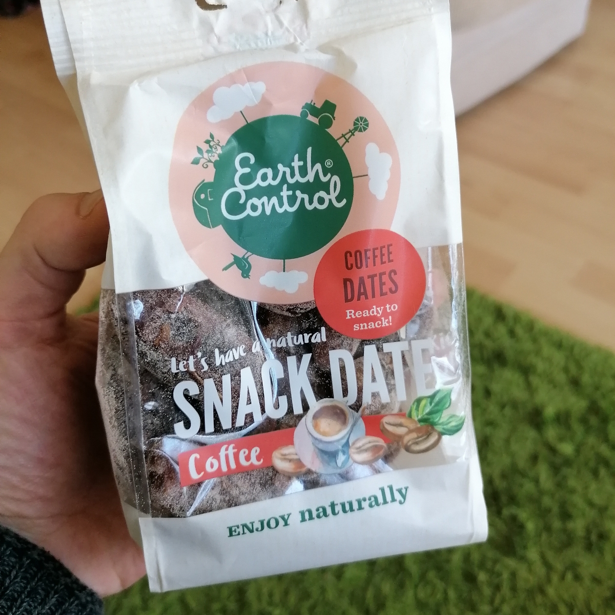 Earth Control Snack dates coffee Reviews | abillion