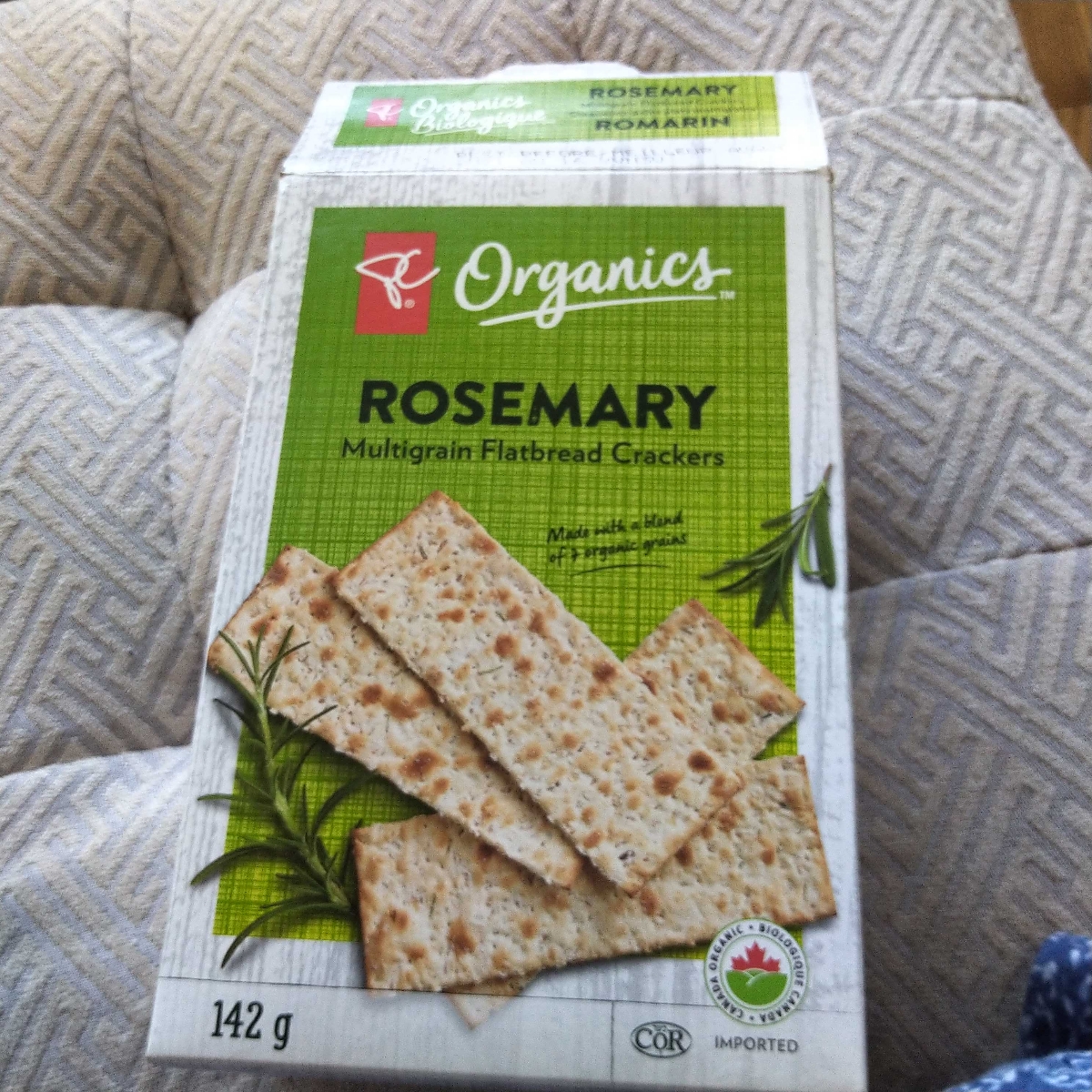 Rosemary Multigrain Flatbread Crackers from President's Choice - Vegan ...