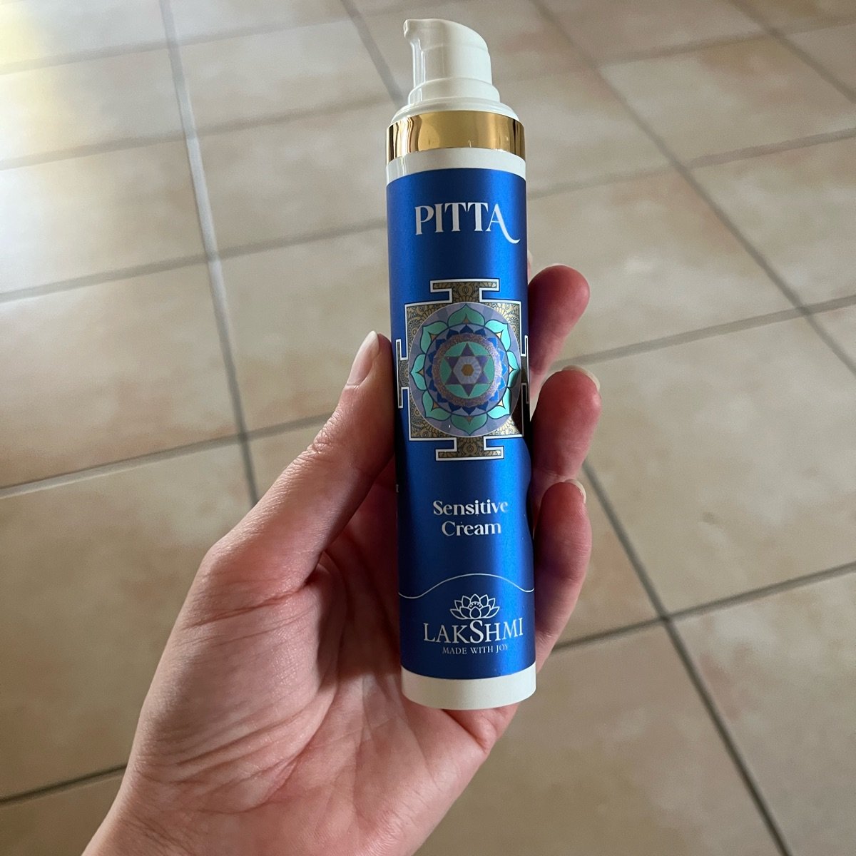 Pitta sensative cream from Lakshmi Cosmetica Natural - Vegan Product Reviews & Ratings | abillion