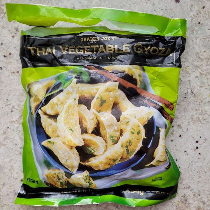 Trader Joe's Thai Vegetable Gyoza Review | abillion
