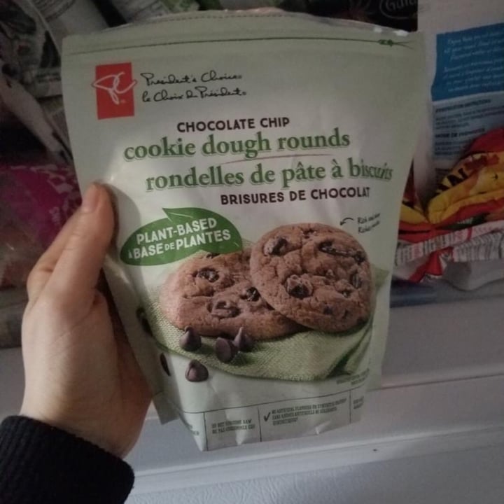 President's Choice chocolate chip cookie dough rounds Review | abillion