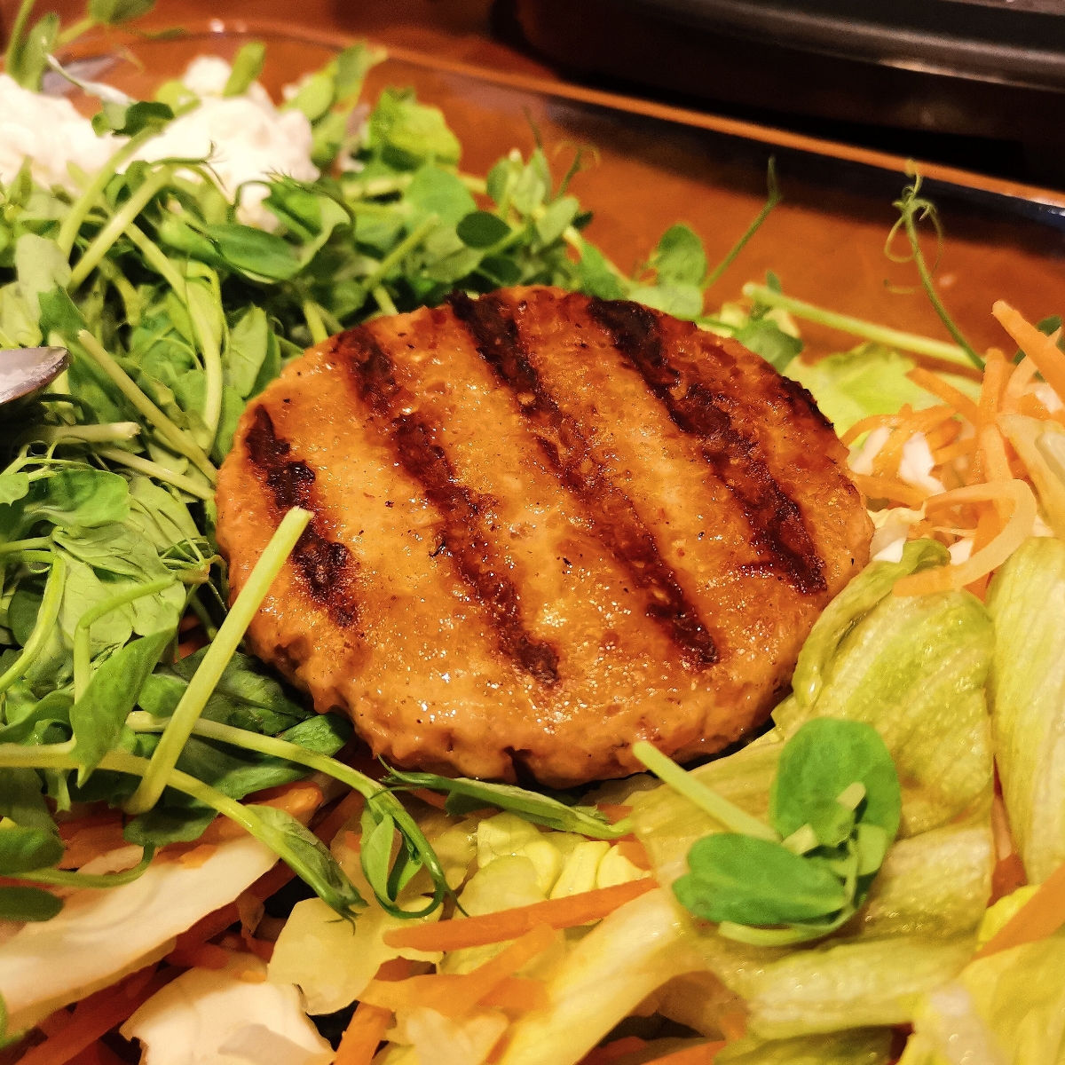 The quarter pounder burgers from GRO - Vegan Product Reviews & Ratings ...