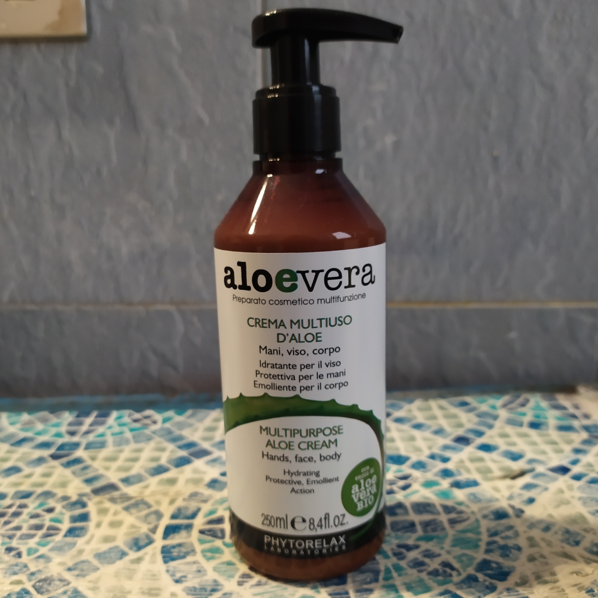 Aloe Vera Multi-purpose Aloe Cream from Phytorelax - Vegan Product ...