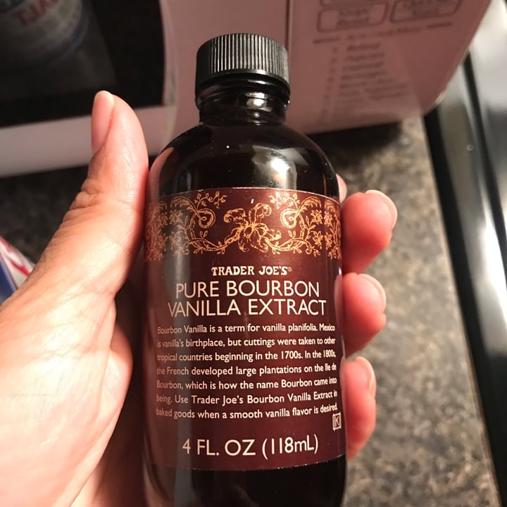 Trader Joe's Organic pure bourbon vanilla extract Review | abillion
