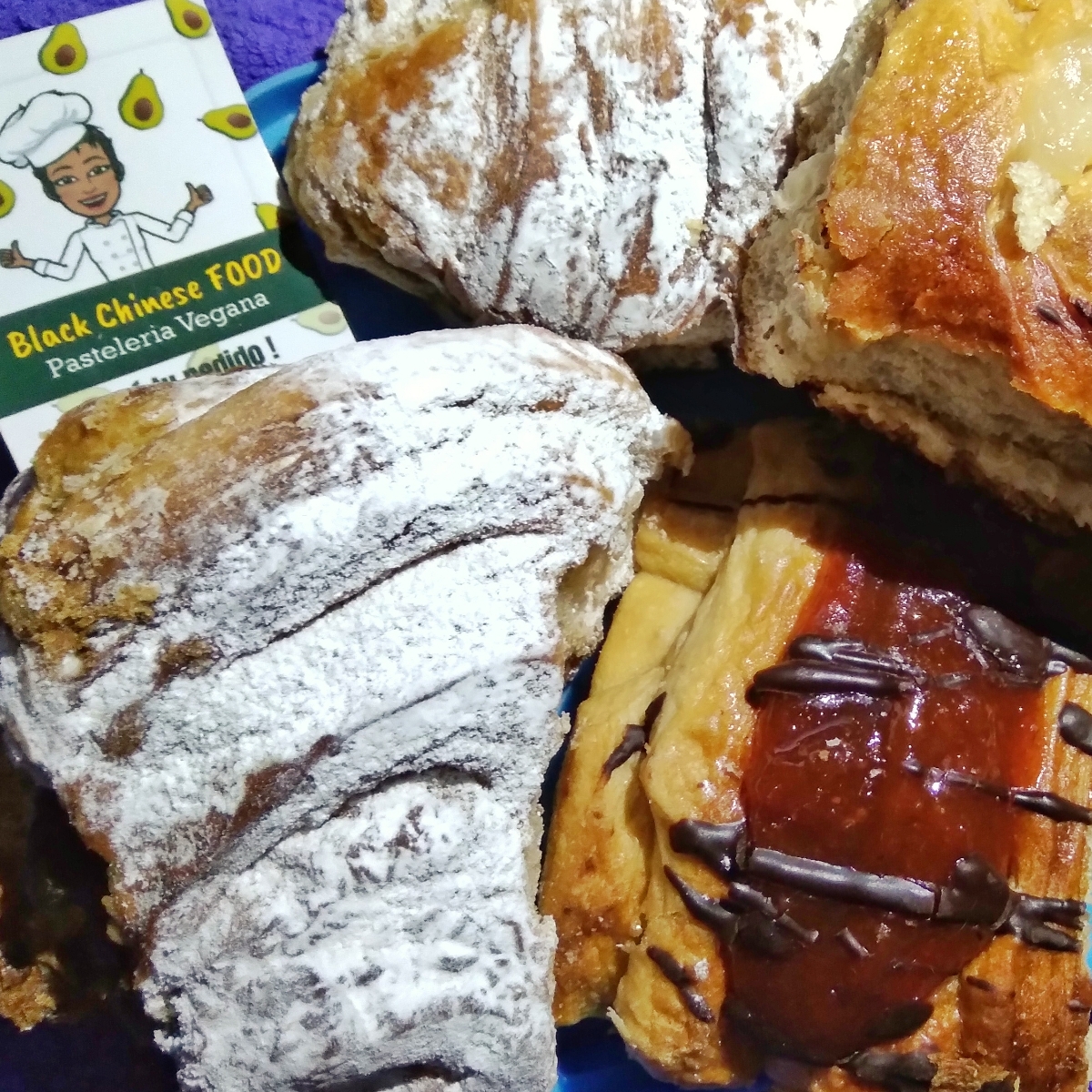 Facturas Surtidas from Black chinese food - Vegan Product Reviews ...