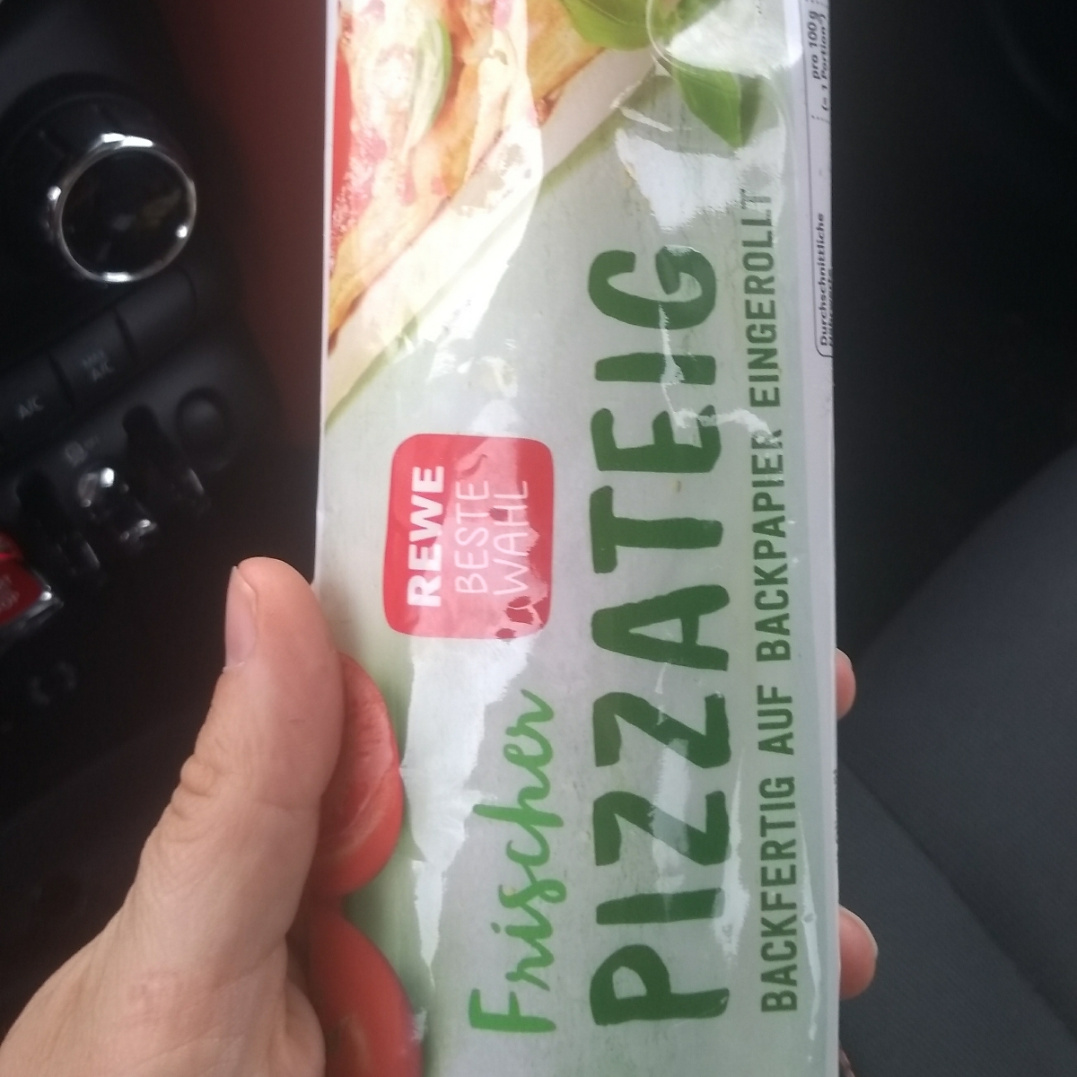 Pizzateig from REWE Beste Wahl - Vegan Product Reviews & Ratings | abillion