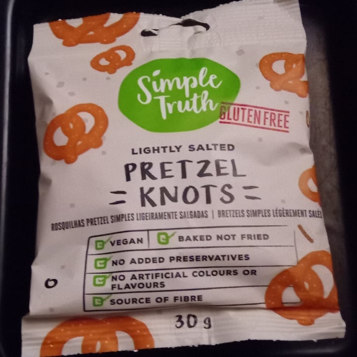 Simple Truth Lightly Salted Pretzel Knots Review | abillion