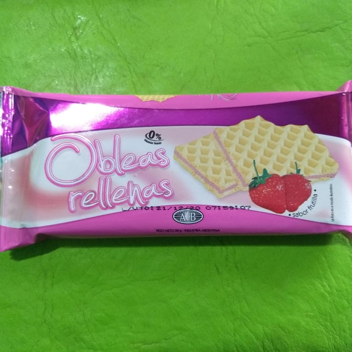 Obleas Rellenas sabor Frutilla from ATB - Vegan Product Reviews ...