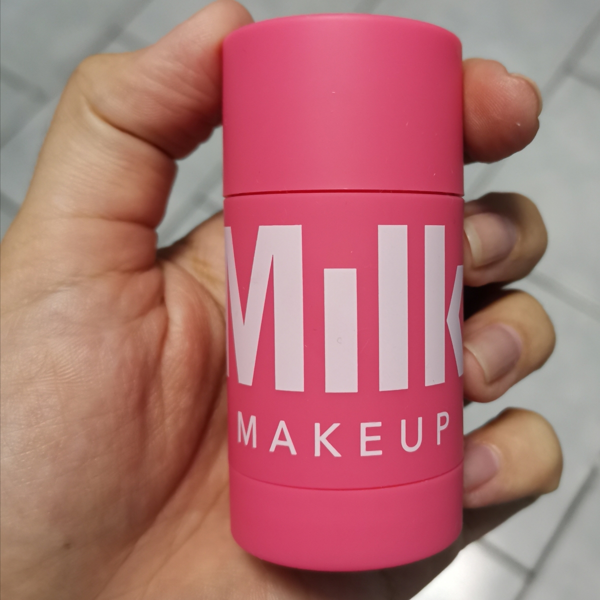 Avaliações de Milk Makeup da Milk Makeup | abillion