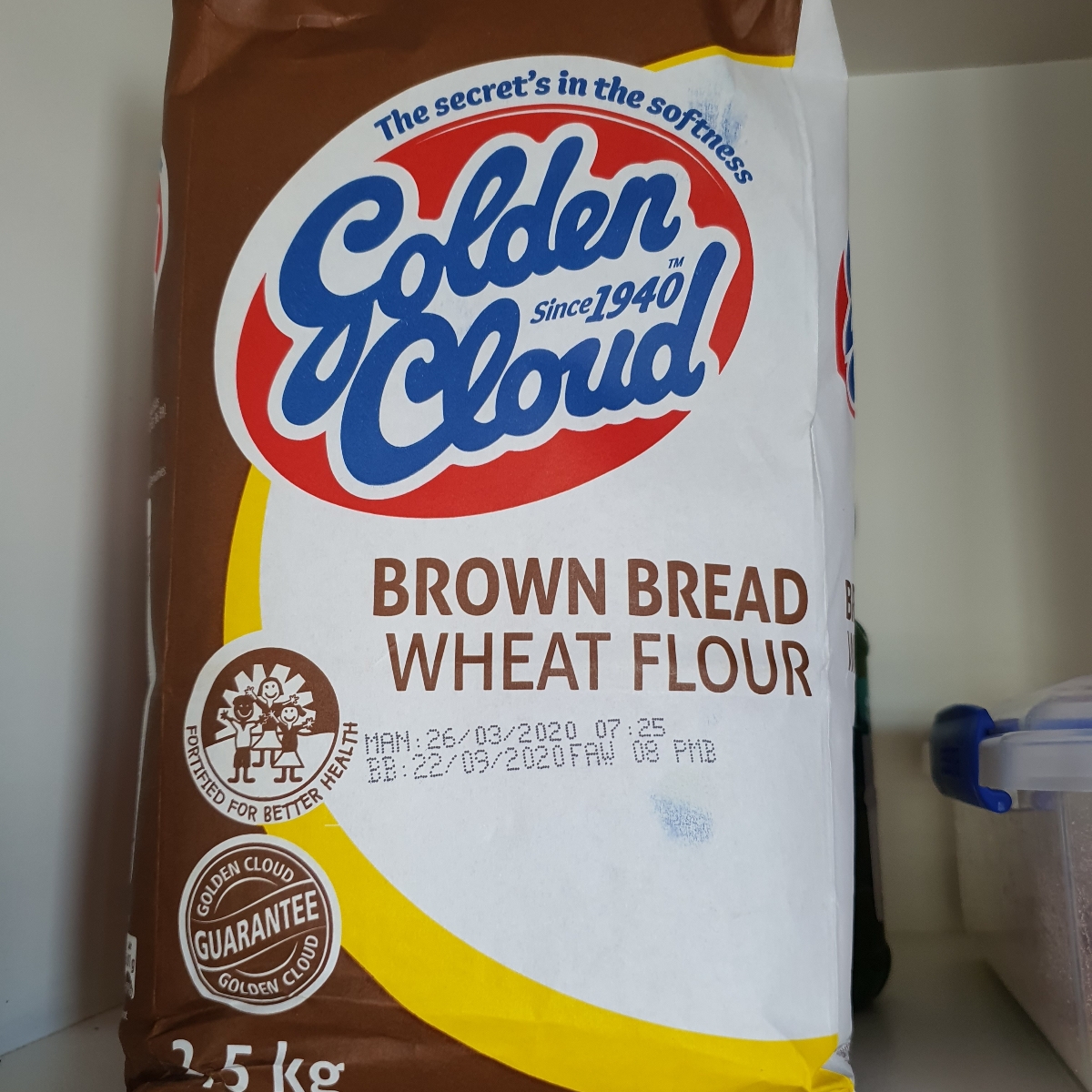 Brown Bread Wheat Flour from Golden cloud - Vegan Product Reviews ...