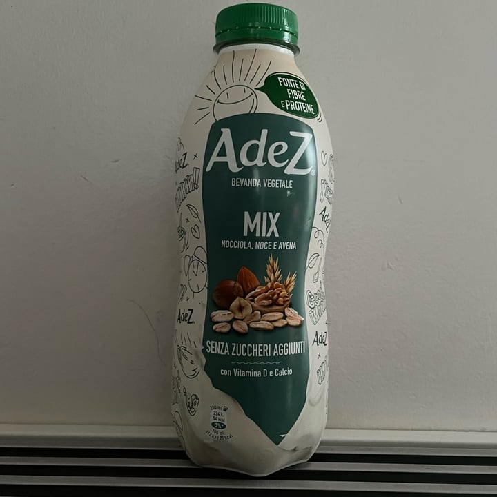 AdeZ Bevanda Vegetale Mix Nocciola, Noce e Avena Review | abillion