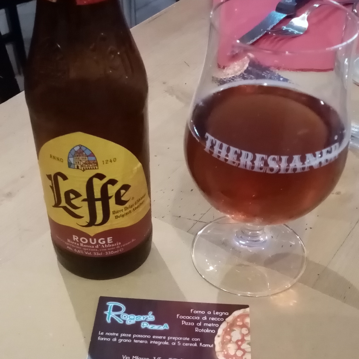 Leffe Rouge Reviews | abillion