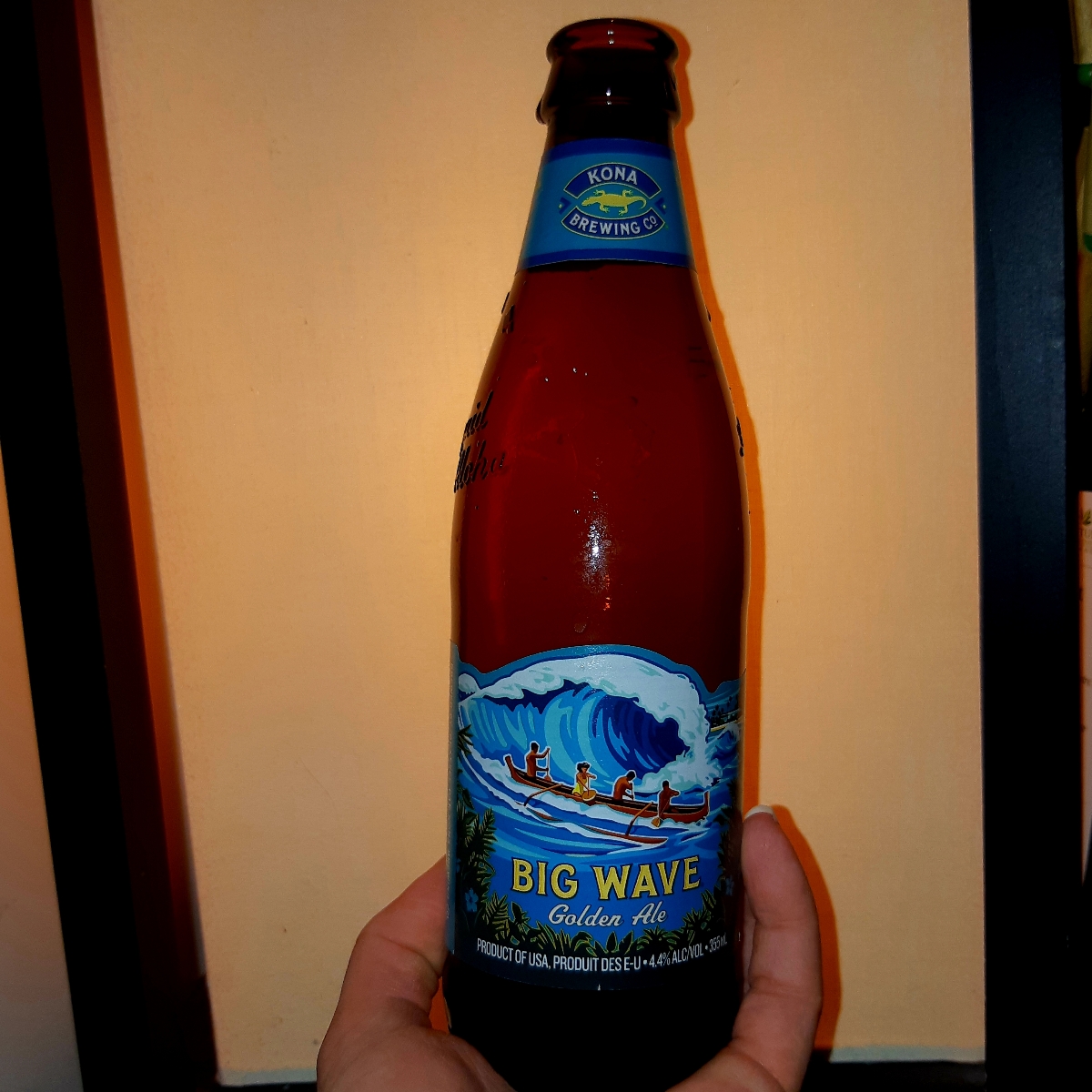 Big Wave Golden Ale from Kona Brewing Co. - Vegan Product Reviews ...