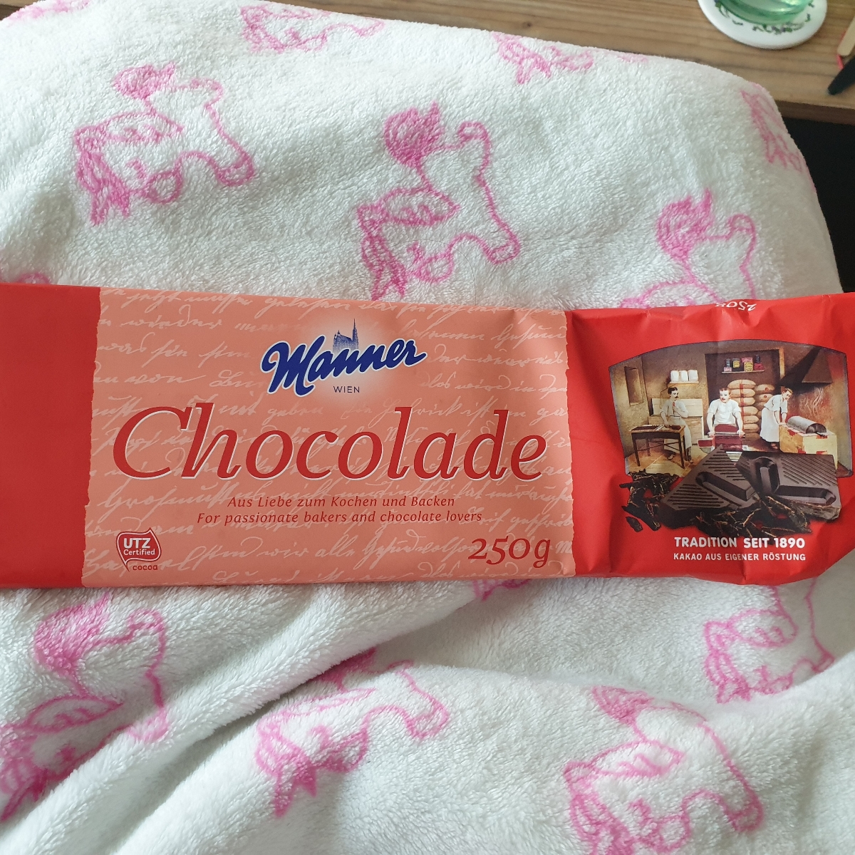 Chocolade from Manner - Vegan Product Reviews & Ratings | abillion
