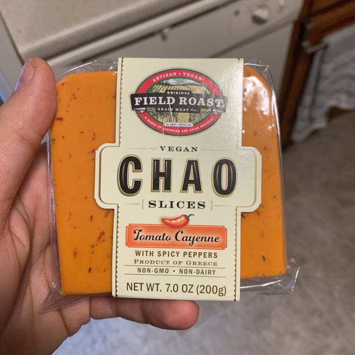 Field Roast Creamy Original Chao Slices Review | abillion