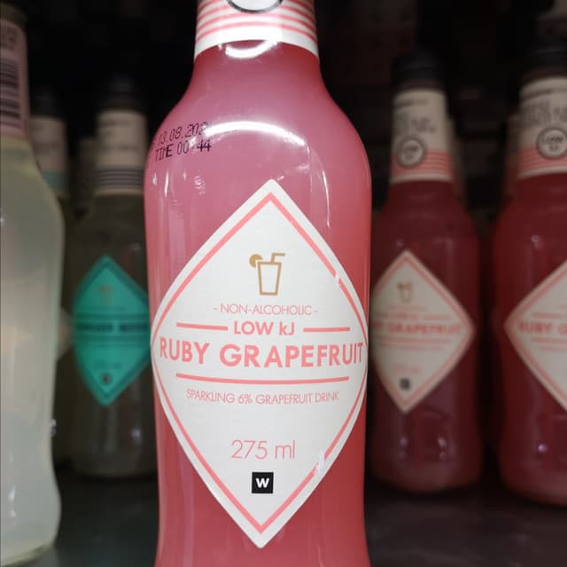 Sparkling ruby grapefruit from Woolworths Food - Vegan Product Reviews ...