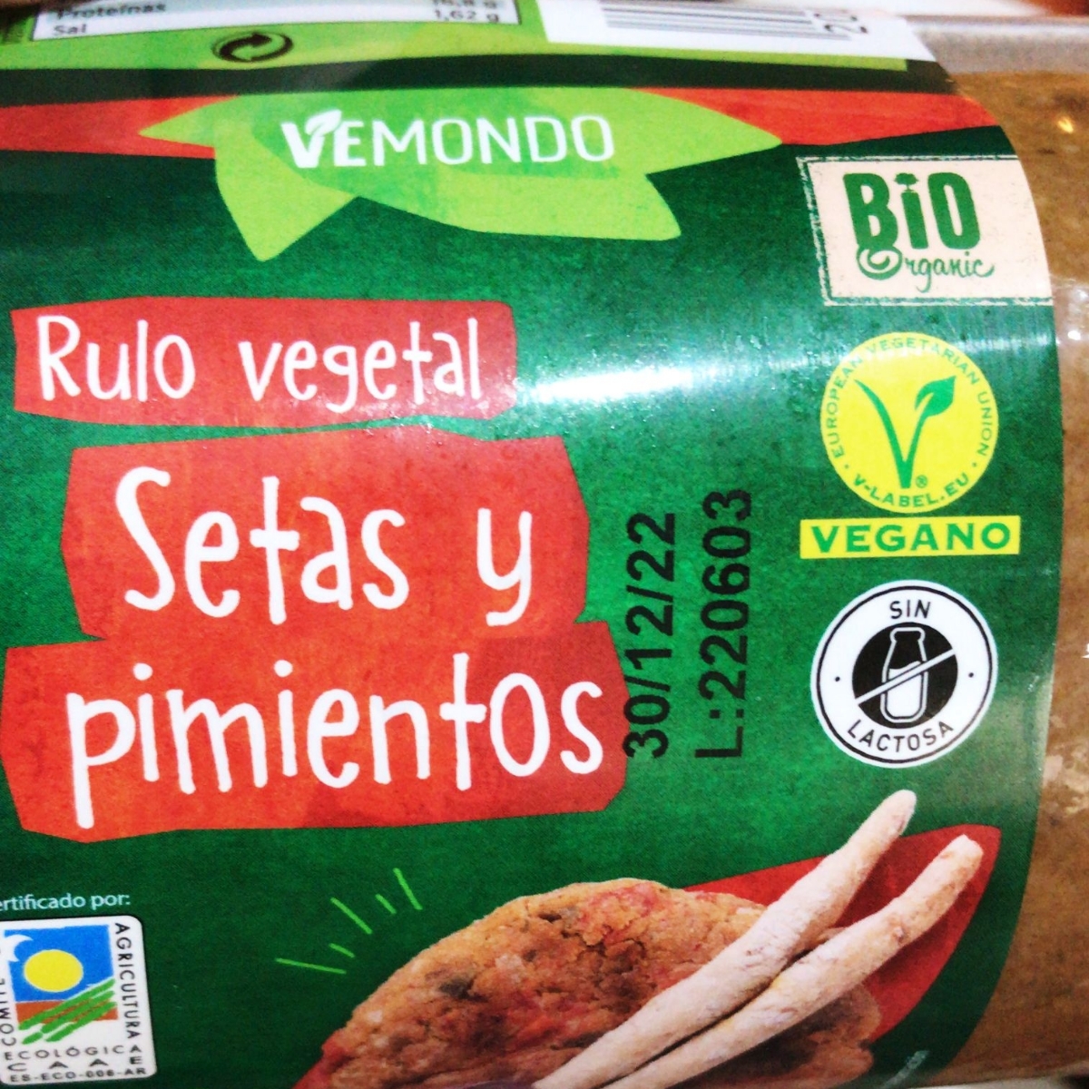Rulo Vegetal Setas Y Pimientos from Vemondo - Vegan Product Reviews ...