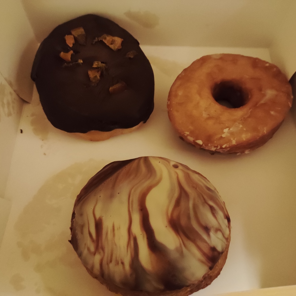 Donut Morgan y Bunga from Bungnuts veganos - Vegan Product Reviews ...