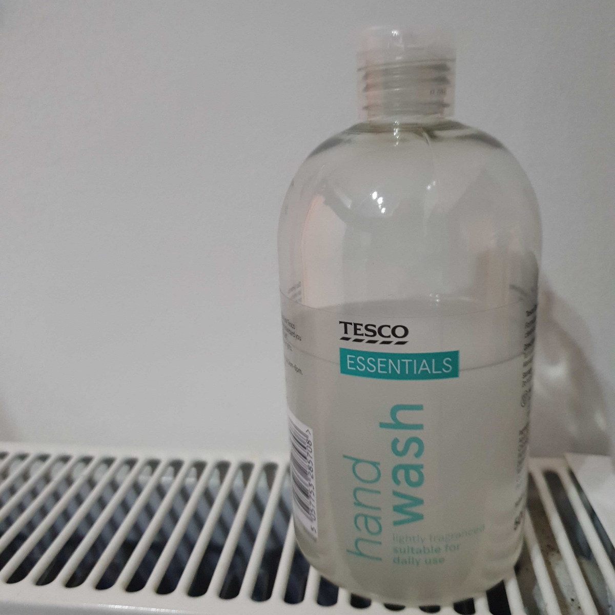 Essentials hand wash from Tesco - Vegan Product Reviews & Ratings ...