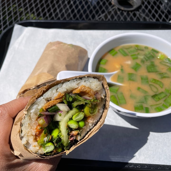 Finbomb Sushi Reno, United States Vegan Burrito Review | abillion