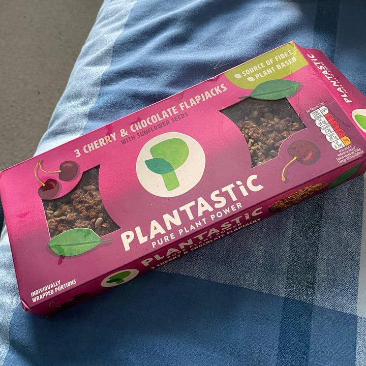 Plantastic Cherry And Chocolate Flapjack Review | abillion