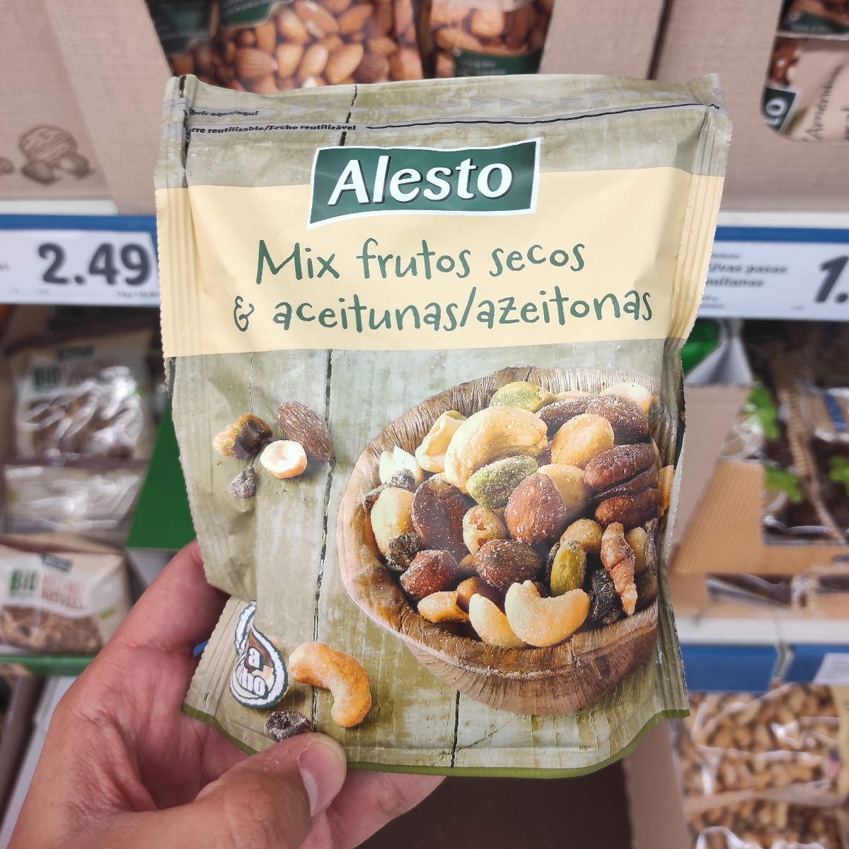 Mix Frutos Secos y Aceitunas Sabor Ajo from Alesto - Vegan Product Reviews & Ratings | abillion