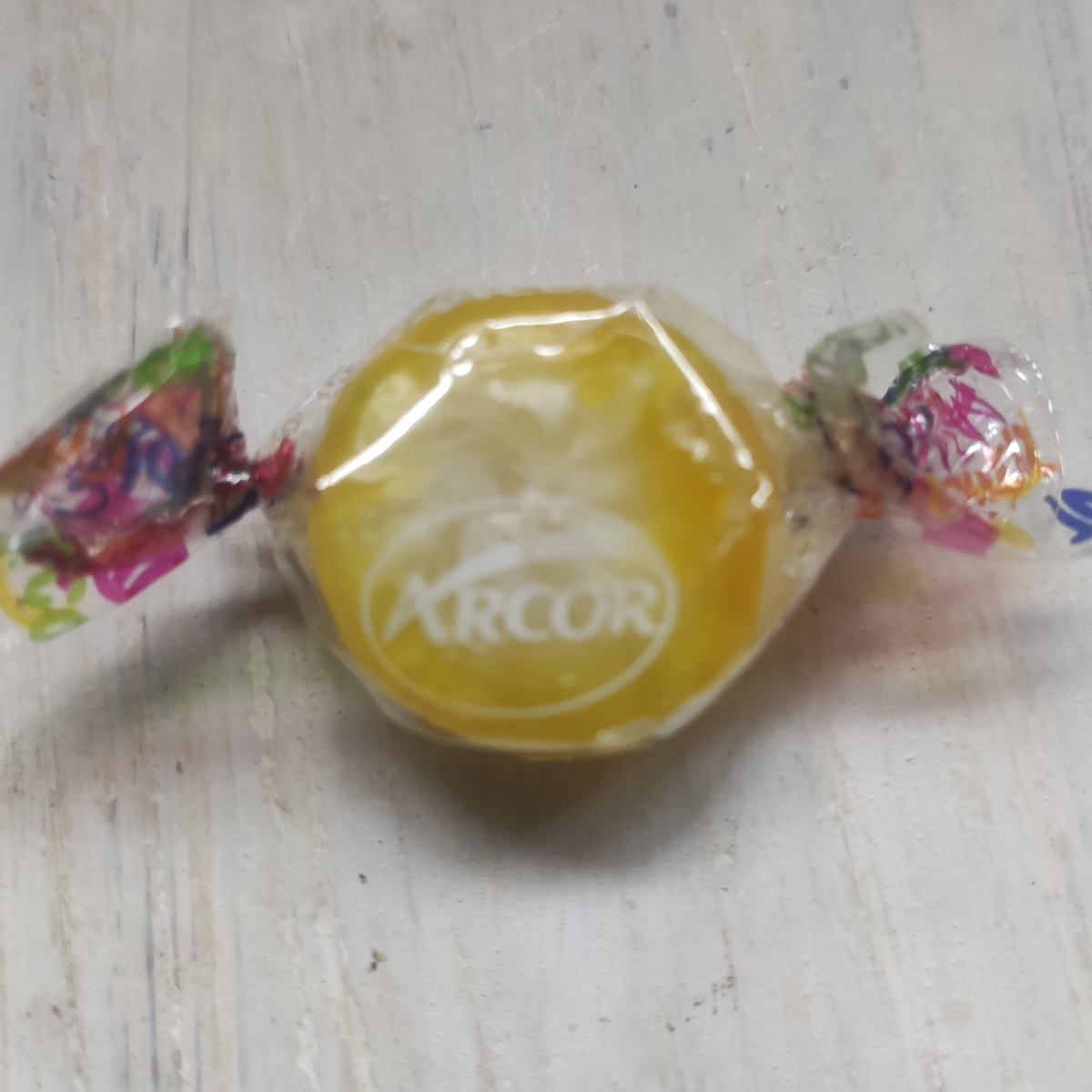 Caramelo ácido de limón from Arcor - Vegan Product Reviews & Ratings | abillion