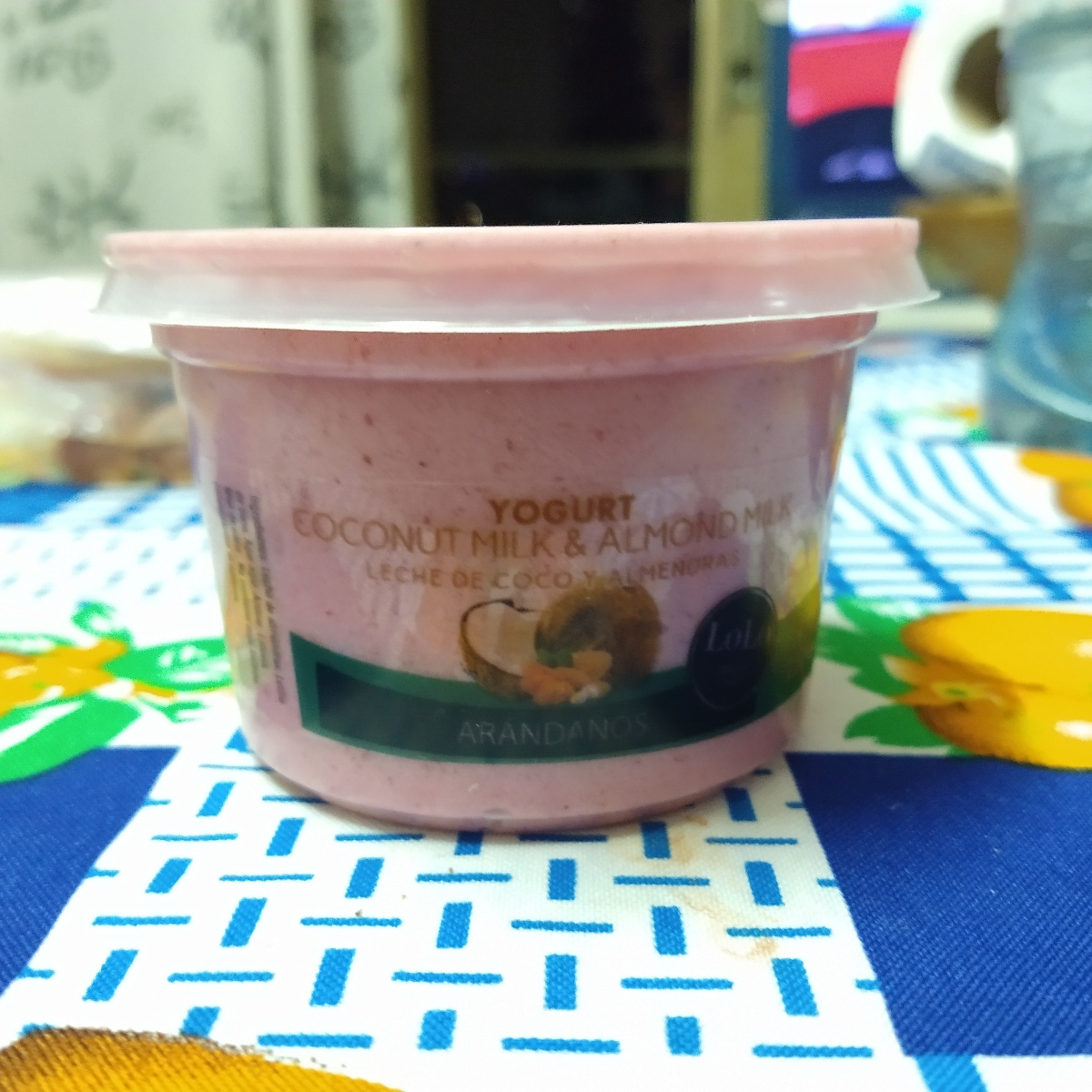 Yogurt Leche De Coco Y Almendras Sabor Arándanos from Lolo vegan chef ...