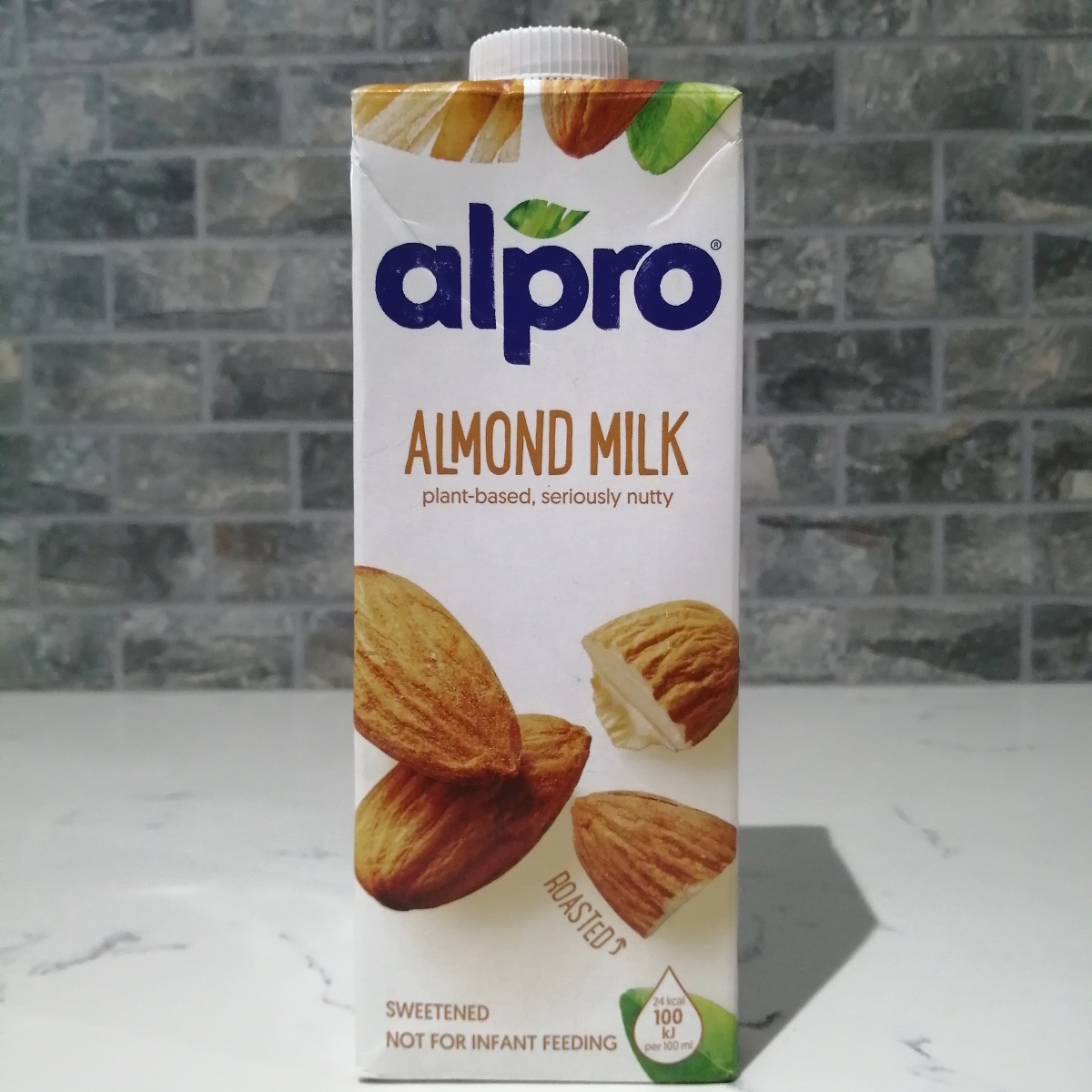 Almond Milk Sweetened (Roasted) from Alpro - Vegan Product Reviews ...