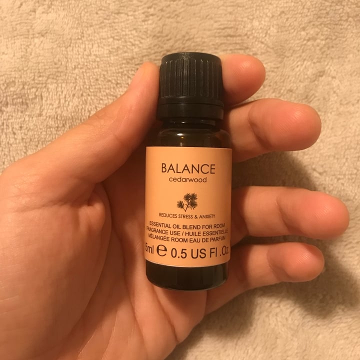 Primark Beauty Essential oil Cedar wood Review | abillion