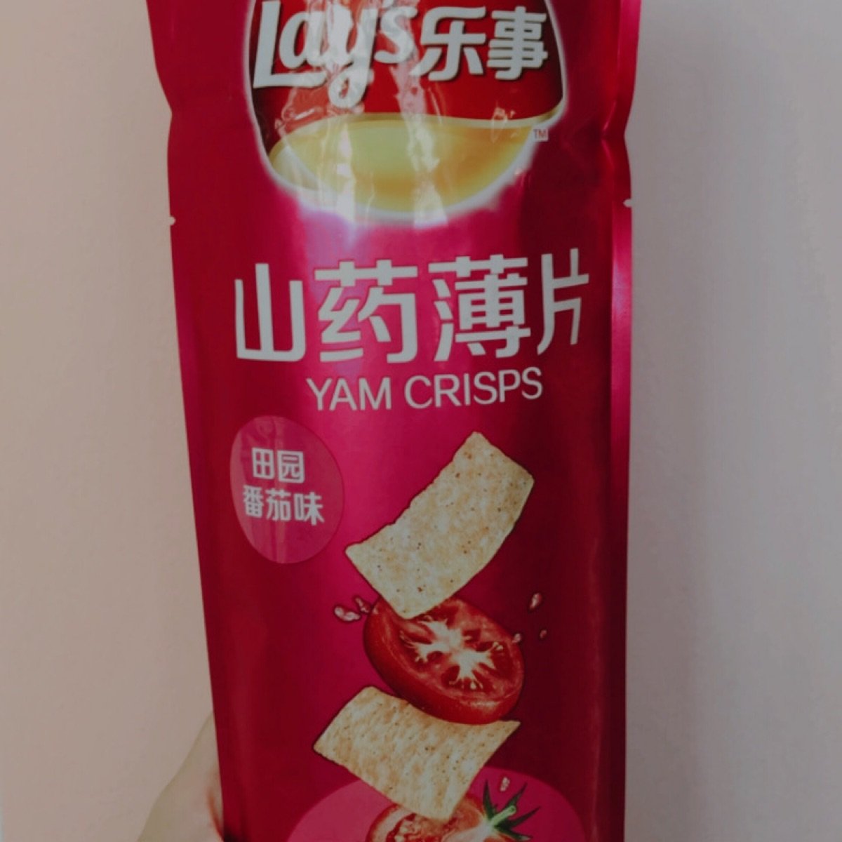 Yam Crisps Tomato Flavour from Lay's - Vegan Product Reviews & Ratings ...