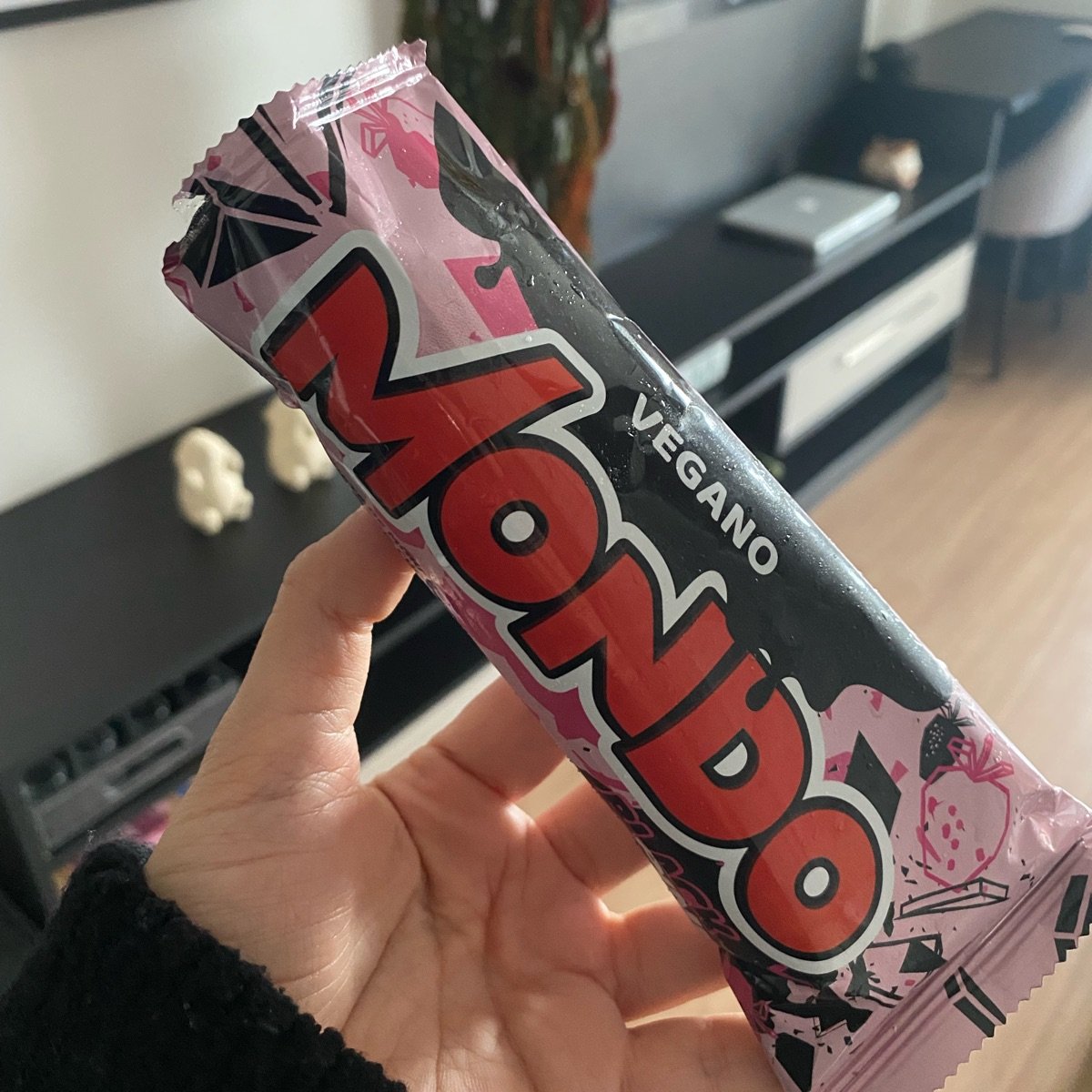 Picolé de chocolate e morango from Mondo - Vegan Product Reviews ...