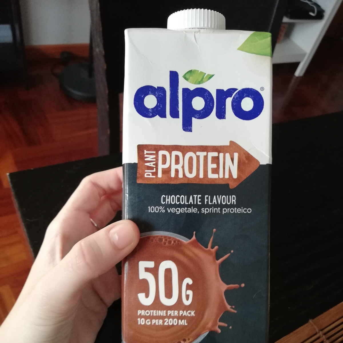 Latte di soia al cioccolato 50 gr proteine from Alpro - Vegan Product ...