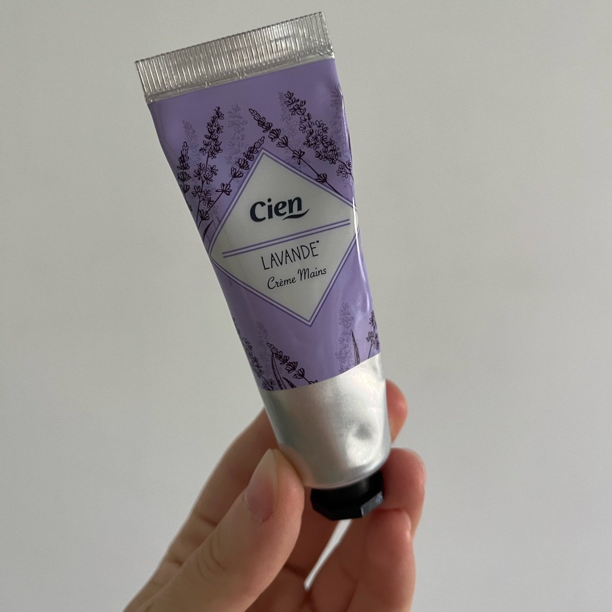 Cien Crema mani - Lavanda 评价 | abillion