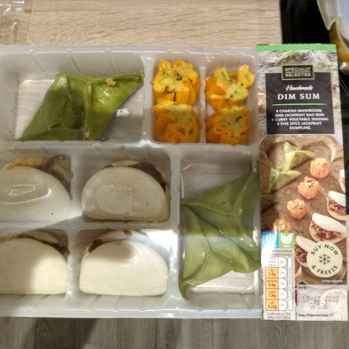 Handmade Dim Sum from ALDI Specially Selected - Vegan Product Reviews ...