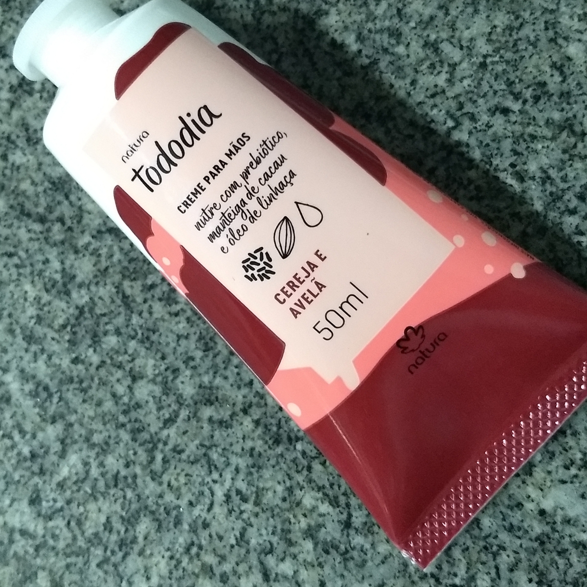 Natura Todo dia creme para mãos - cereja e avelã Reviews | abillion