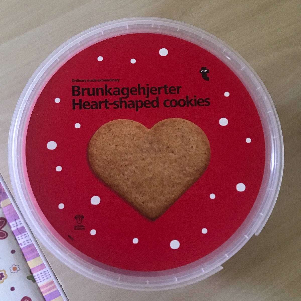 Heart-shaped cookies from Flying Tiger - Vegan Product Reviews ...