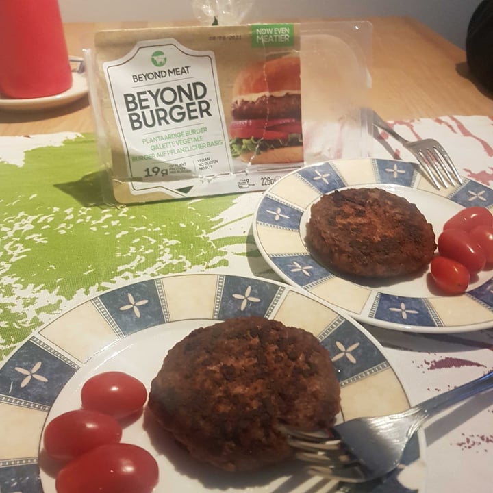 Beyond Meat Beyond Burger Plant-Based Patties Review | abillion