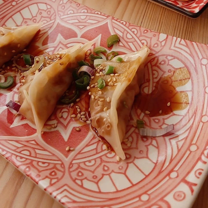 Hokra Viareggio, Italy Gyoza di verdure Review | abillion
