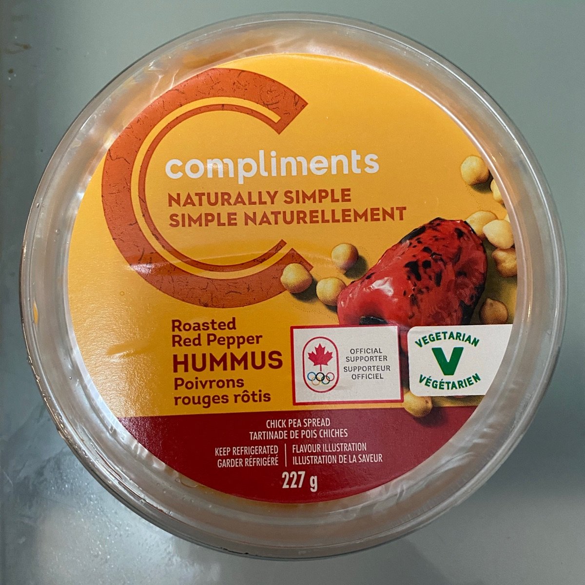 Roasted Red Pepper Hummus from Compliments - Vegan Product Reviews ...