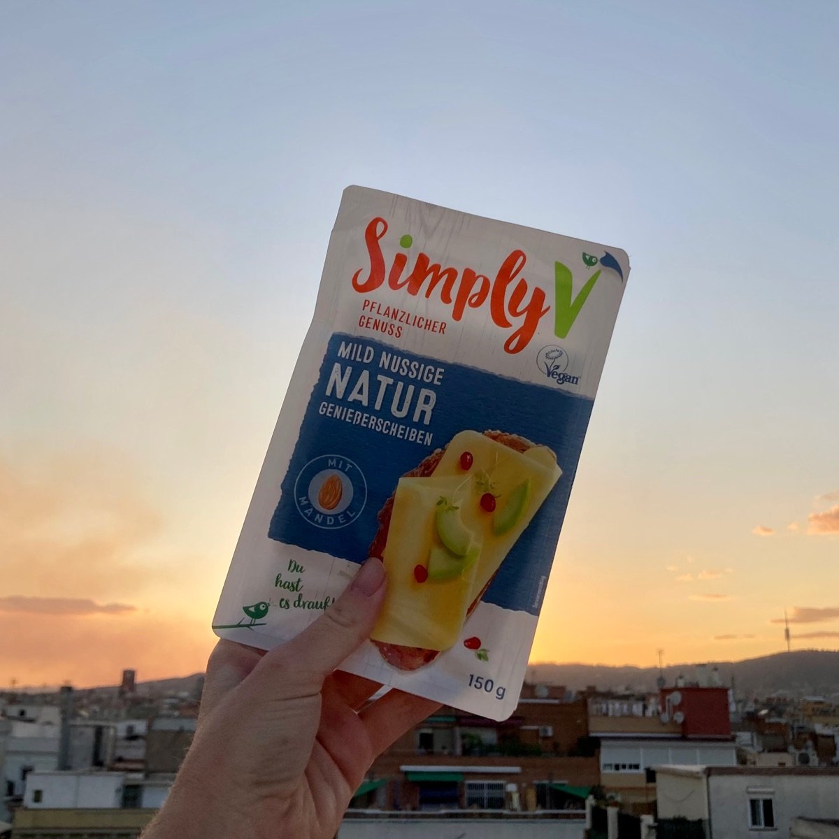 Mild Nussige Natur from Simply V - Vegan Product Reviews & Ratings ...