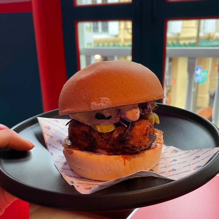 Love Handle Ann Siang Hill, Outram, Singapore Hot TiNDLE™ Chicken ...