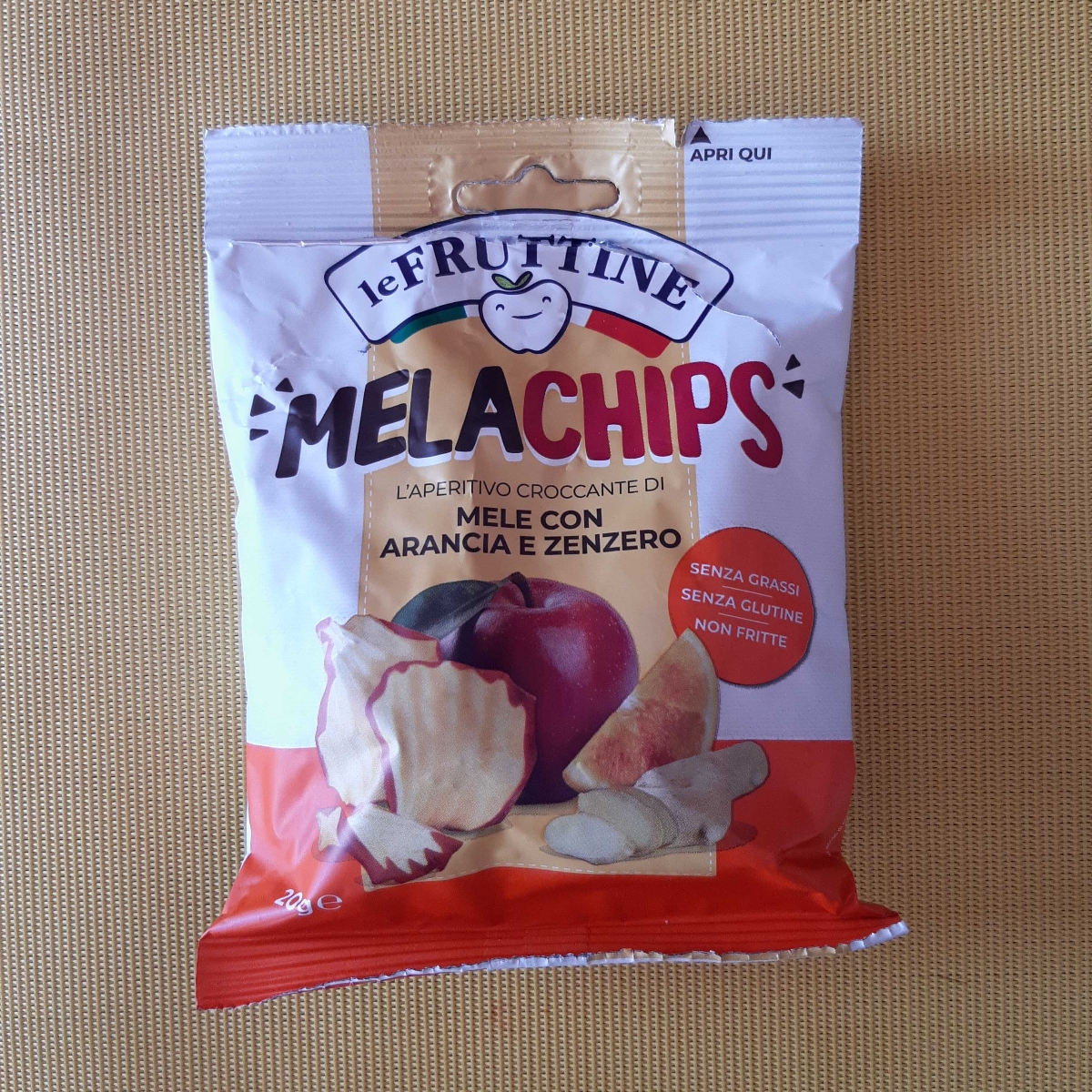 mela chips from Le fruttine - Vegan Product Reviews & Ratings | abillion