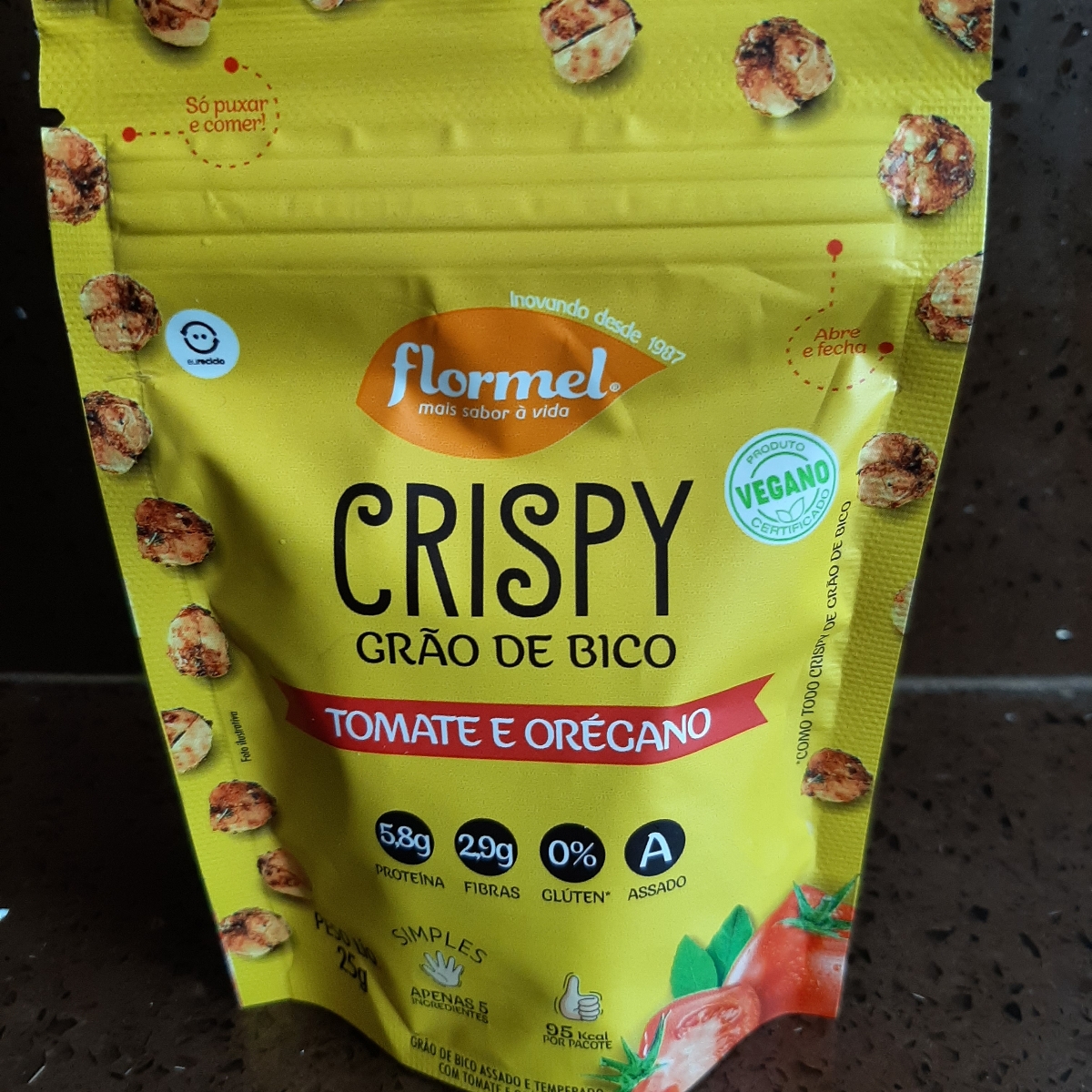 Crispy De Grao De Bico Tomate e Oregano from Flormel - Vegan Product ...