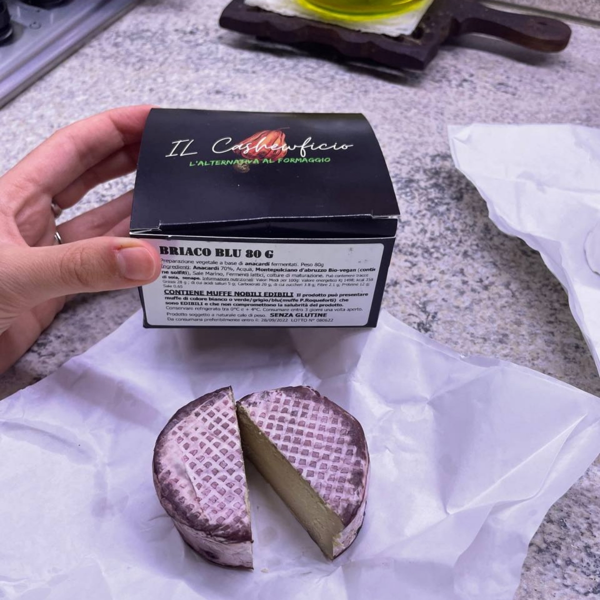 crosta fiorita briaco from Il CashewFicio - Vegan Product Reviews ...