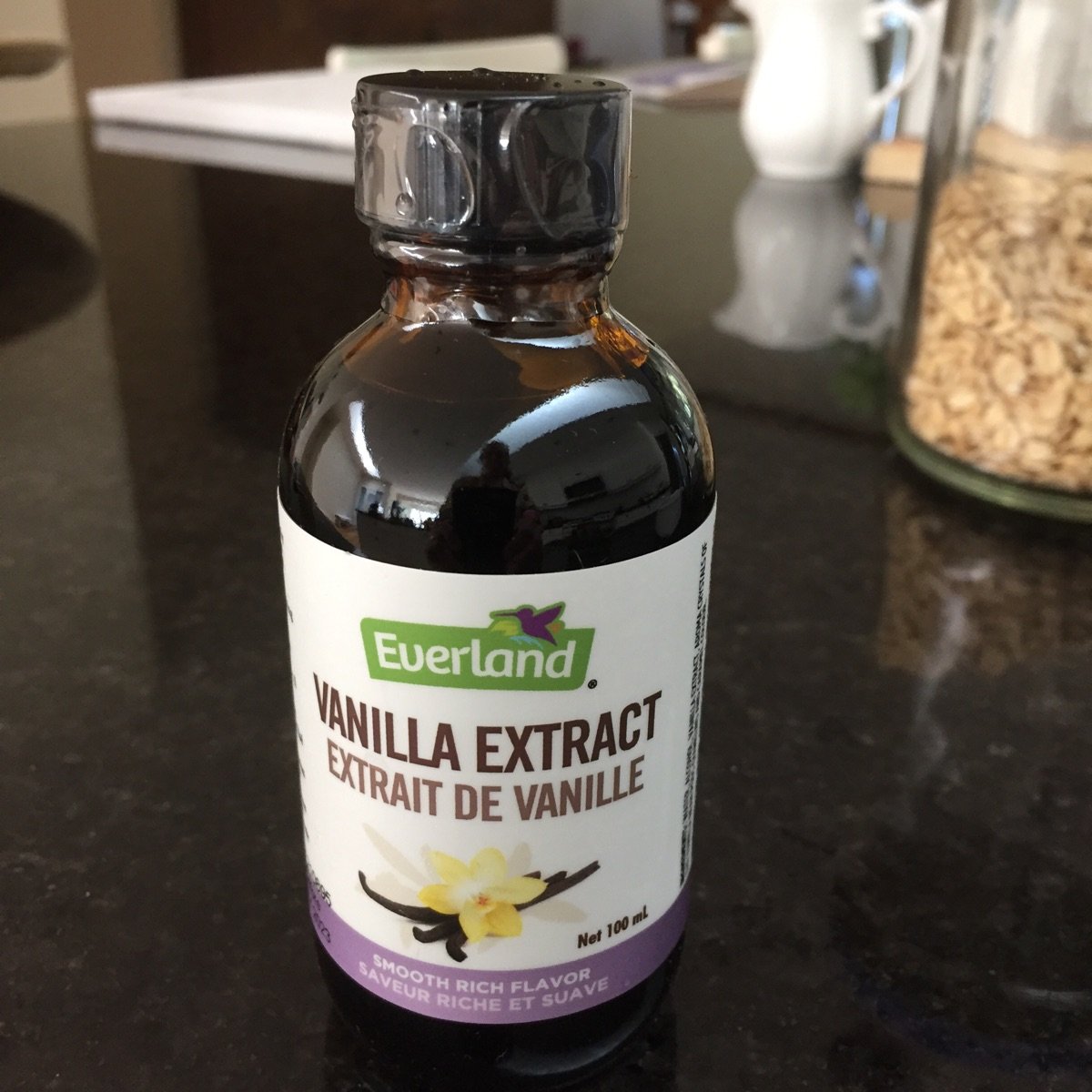 Vanilla extract from Everland - Vegan Product Reviews & Ratings | abillion