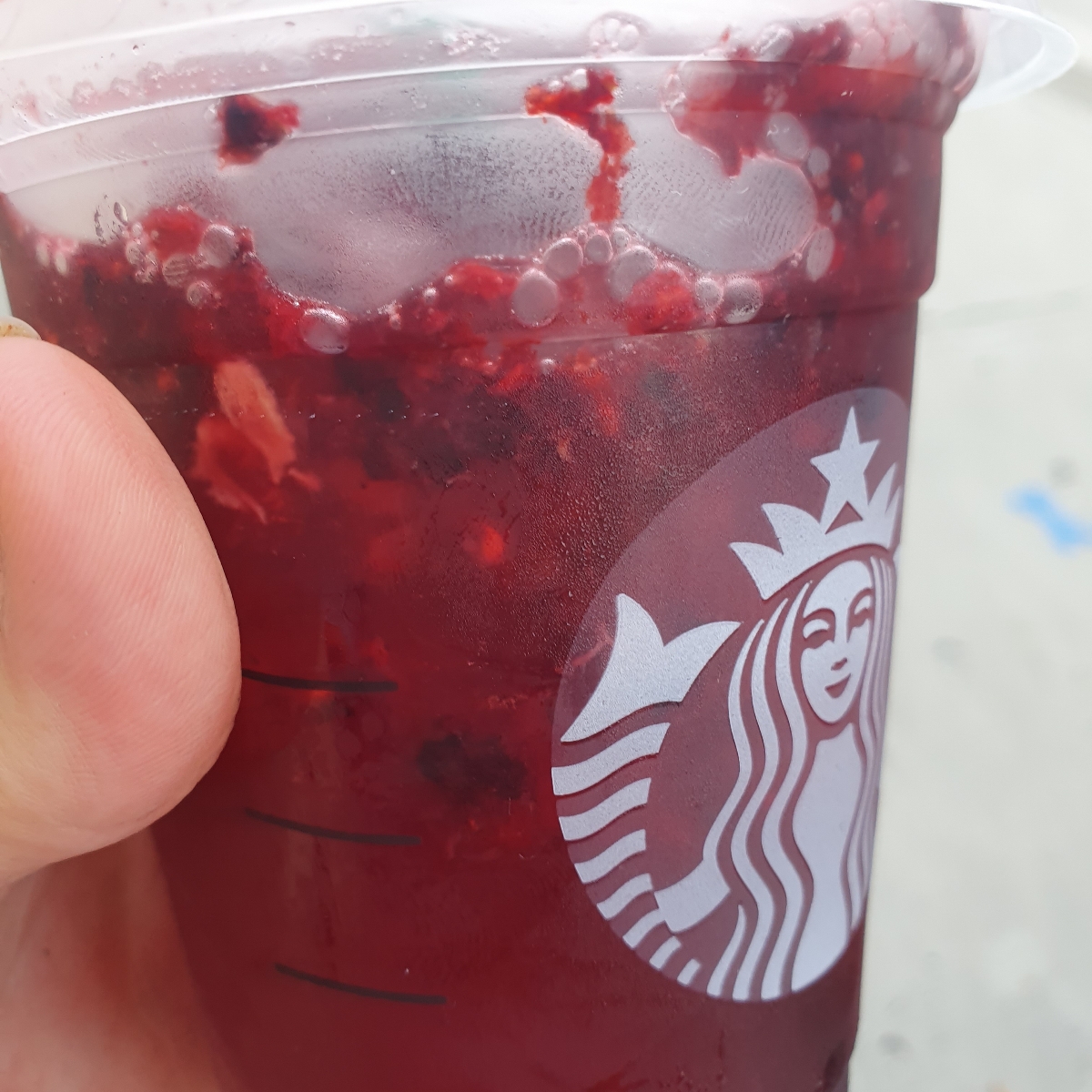 Very Berry Hibiscus Refresher from Starbucks - Vegan Product Reviews ...