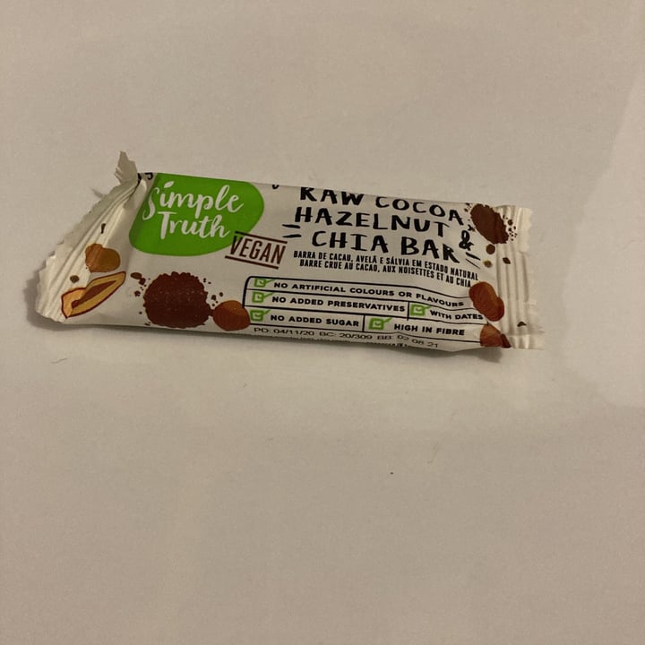 Simple Truth Raw Cocoa, Hazelnut and Chia Bar Review | abillion